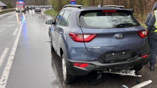 Attnang-Puchheim: Auffahrunfall mit drei Fahrzeugen - Bezirk Voecklabruck