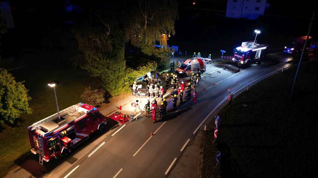 Gemeinschaftsübung in Steining - Bezirk Voecklabruck